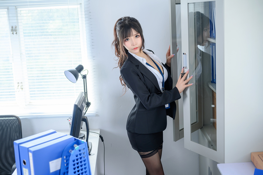 抱走莫子aa最全图片合集【55套 持续更新】 – 六六图集